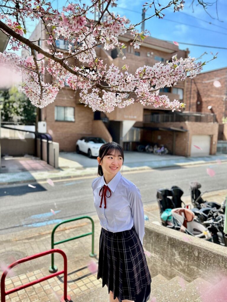 【櫻坂46】小島凪紗、UTB賞受賞！7月号でグラビア来るぞ！【画像あり】 | 櫻坂46まとめちゃんねる